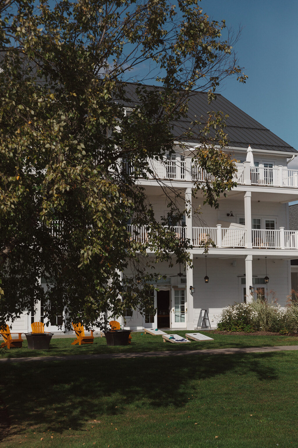 Cozy Fall Wedding at The Lake House on Canandaigua: A Finger Lakes ...
